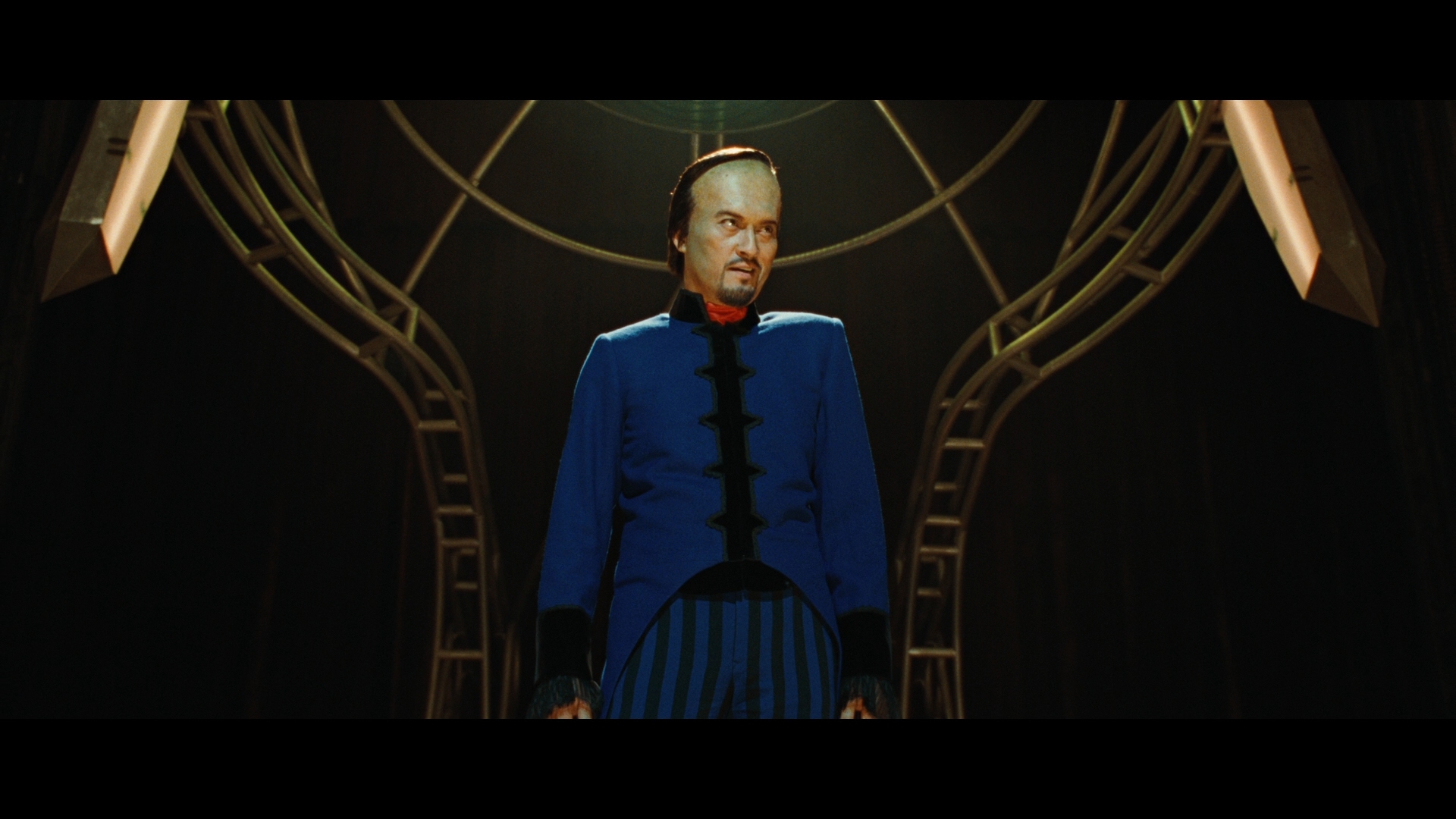 DoBlu.com – 4K UHD & Blu-ray Reviews | Cirque du Freak: Vampire's ...