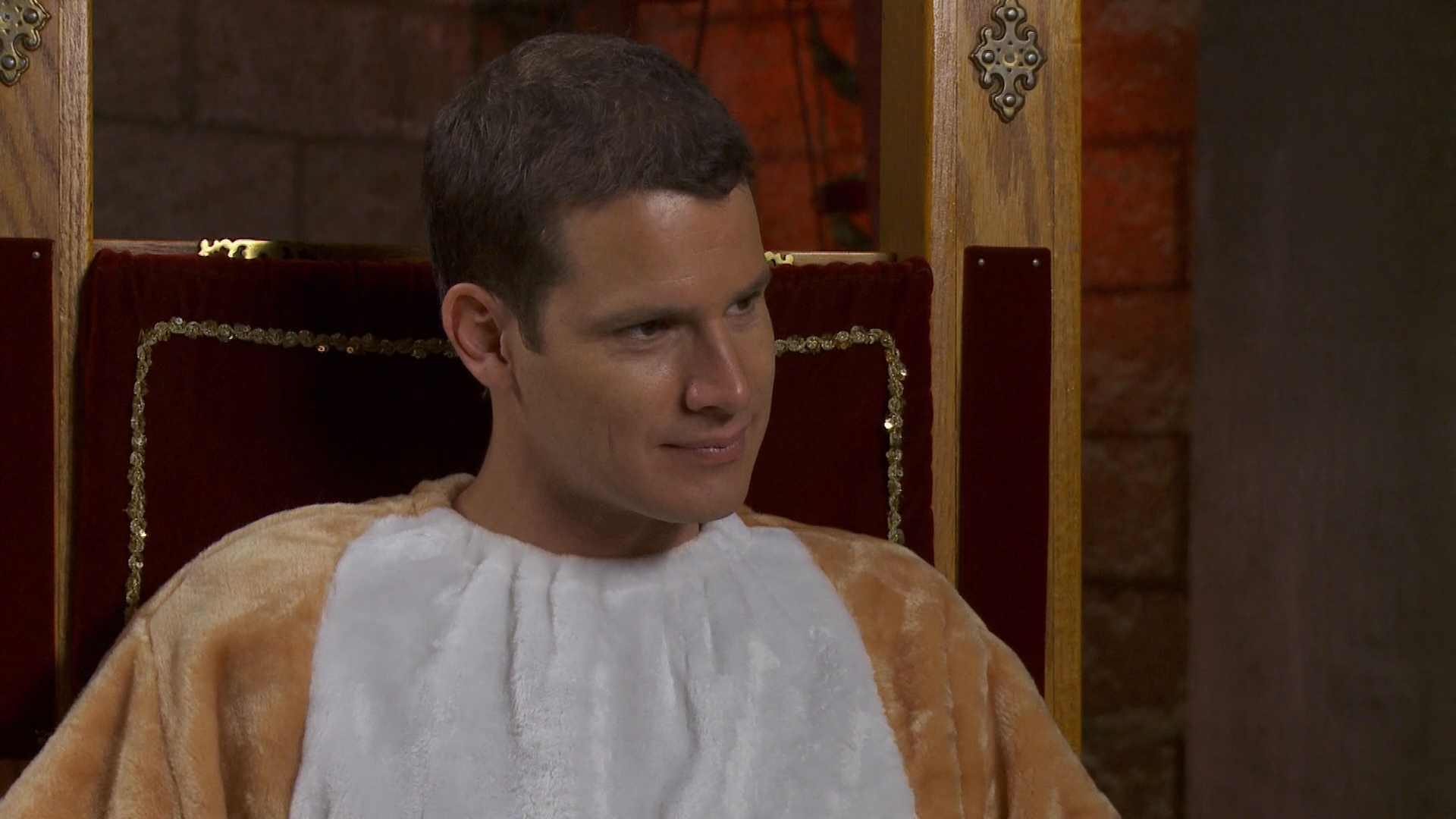 Tosh.0: Deep V's Review