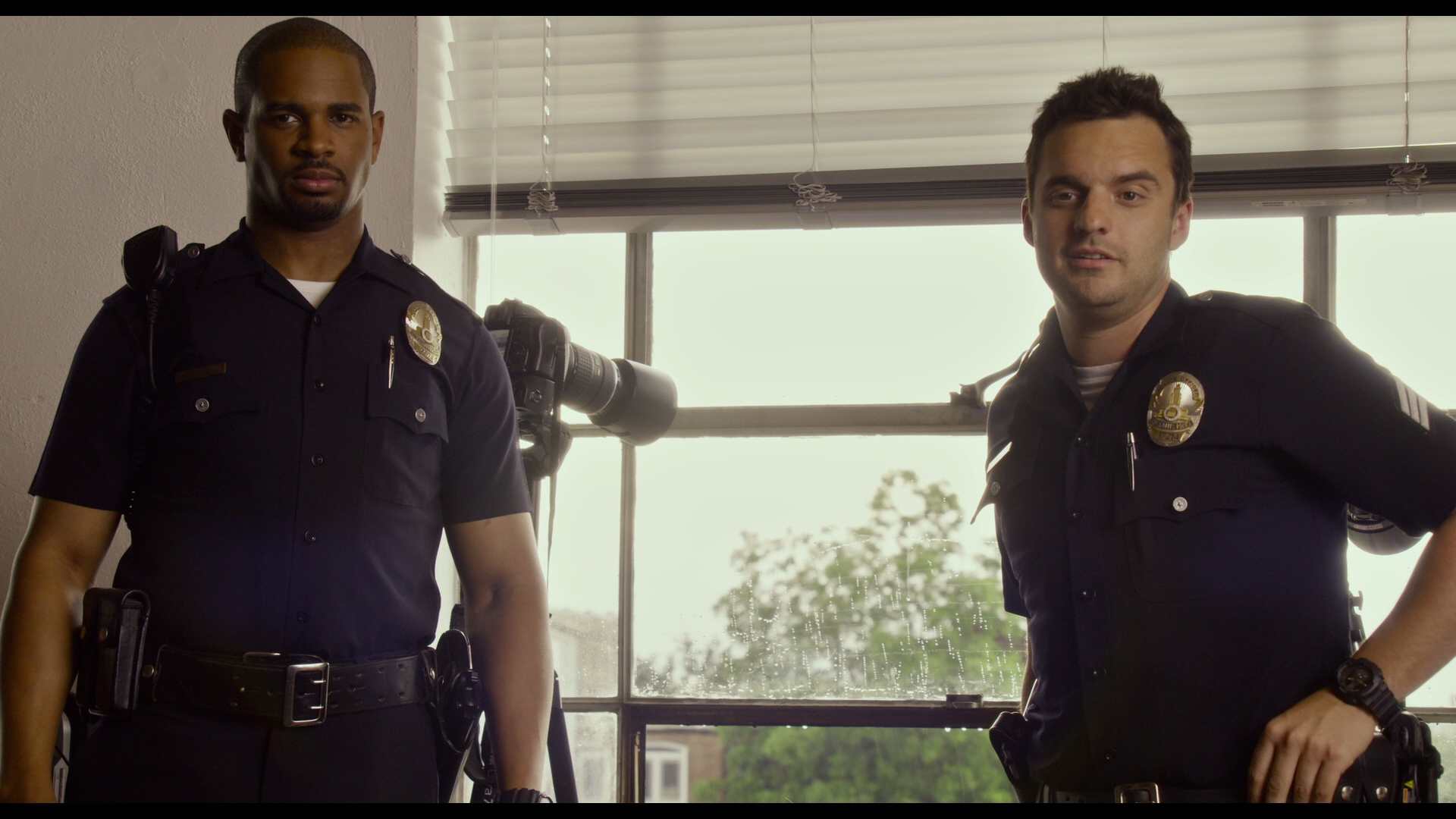 Let's Be Cops Blu-ray Review