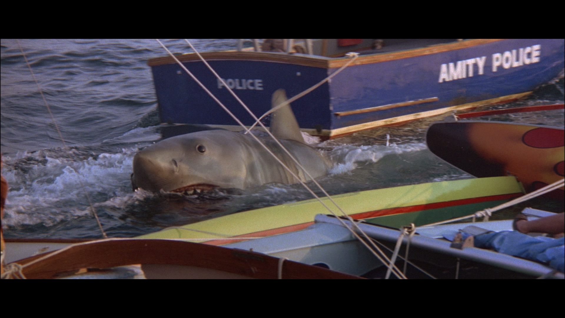 Jaws 2 Blu-ray Review with HD Screenshots