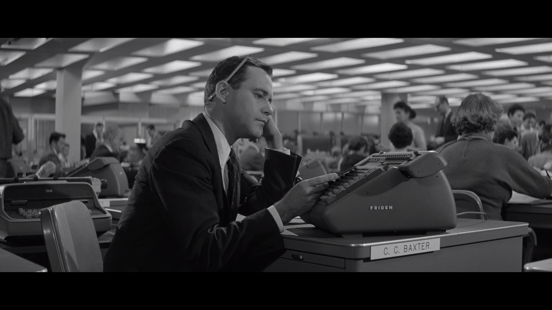 The Apartment Blu-ray Review