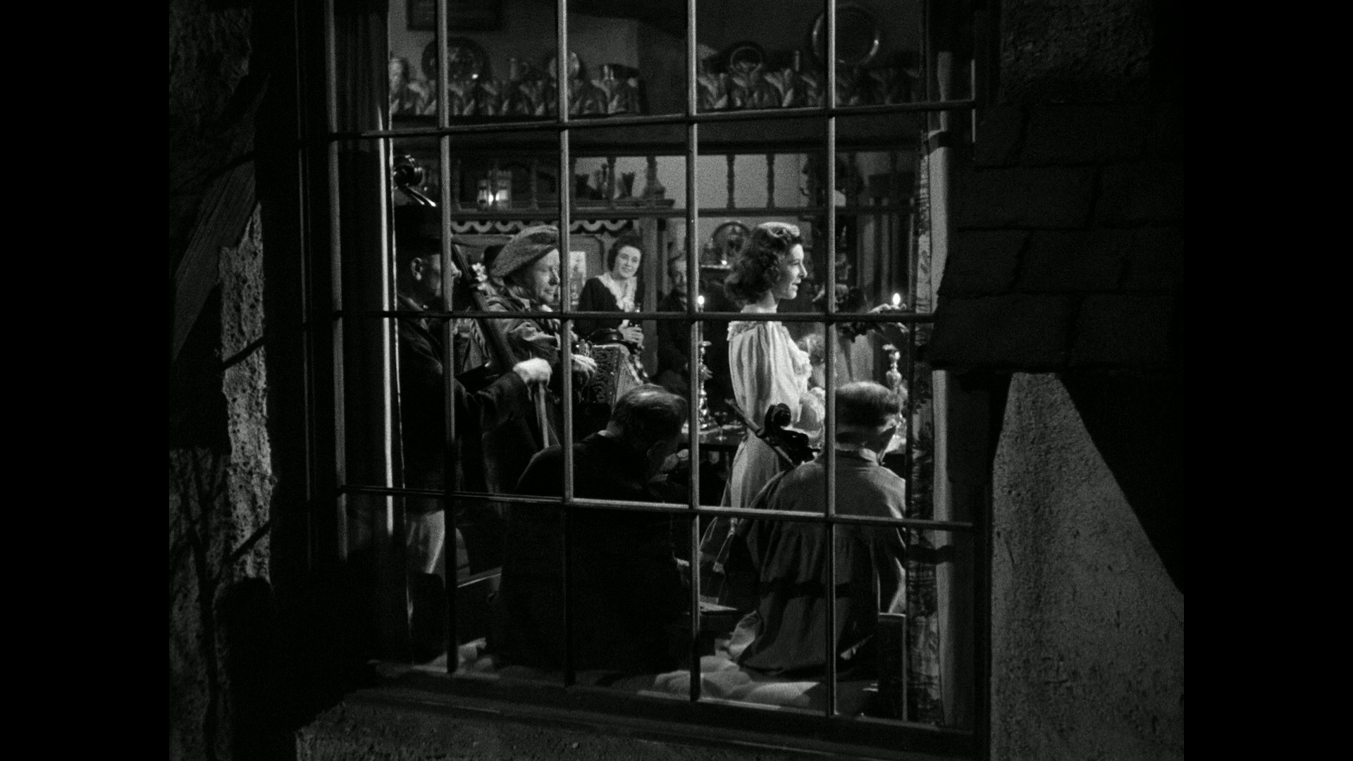 So Dark the Night Blu-ray Review