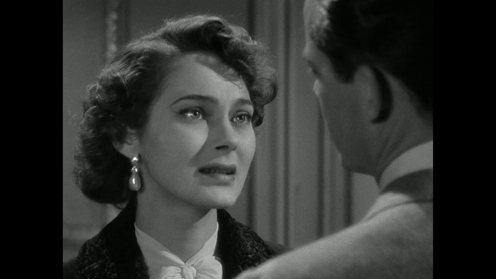 Assignment: Paris Blu-ray Review