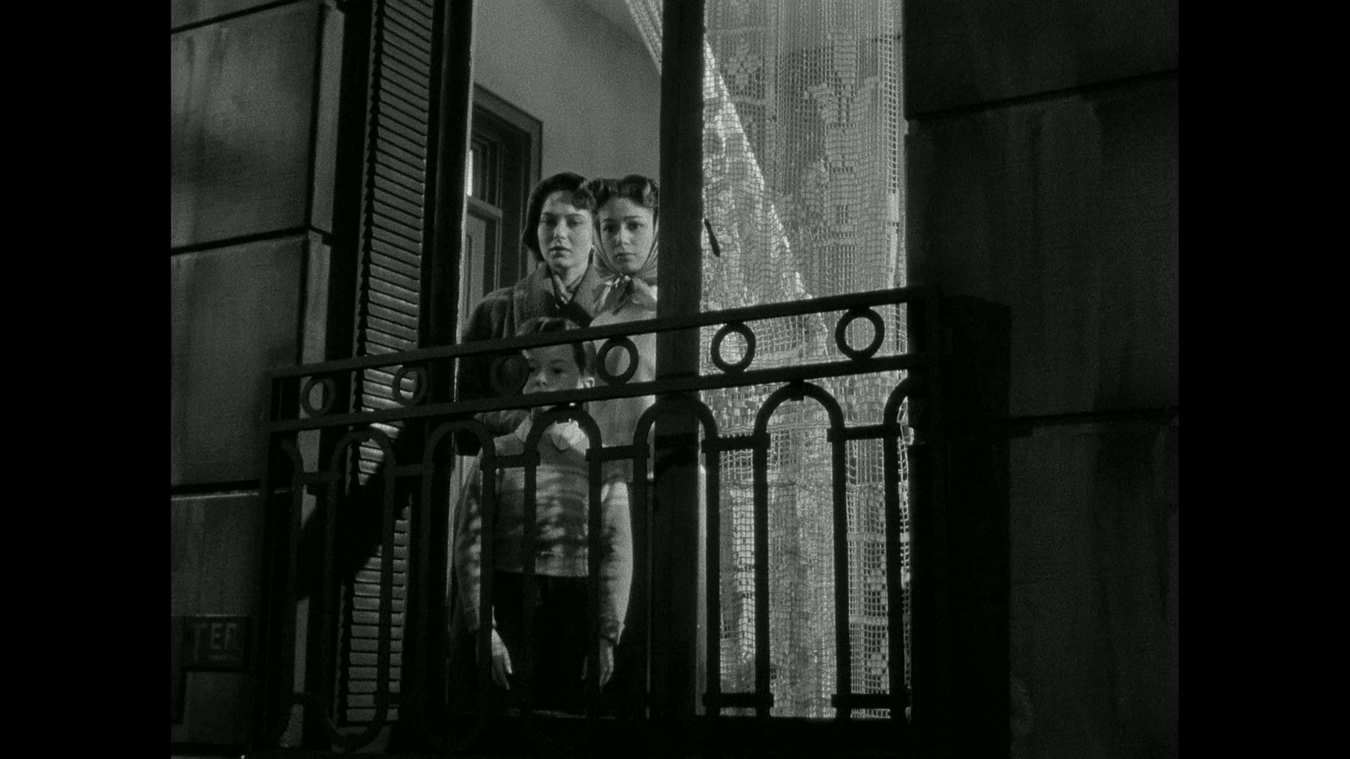 Assignment: Paris Blu-ray Review