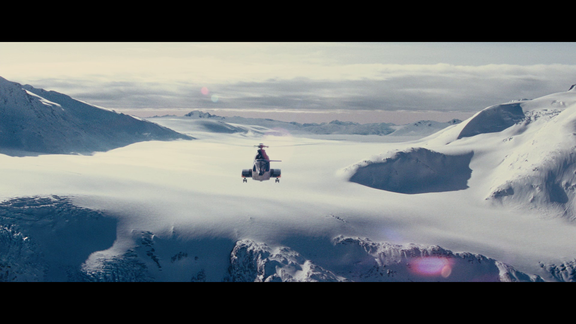 The Thing (2011, Mill Creek) Blu-ray Review w/ HD Screenshots