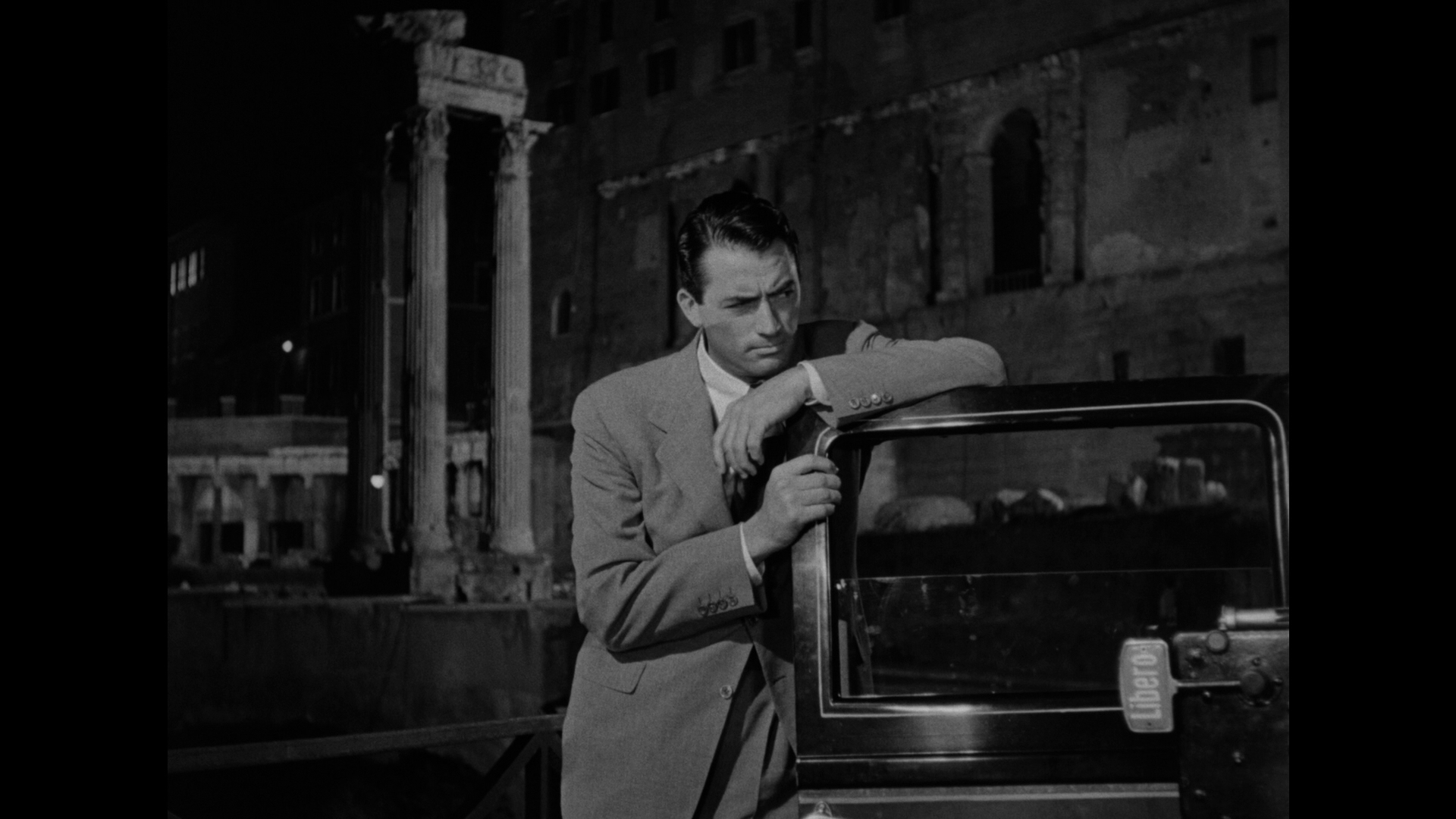 Roman Holiday Blu-ray Review