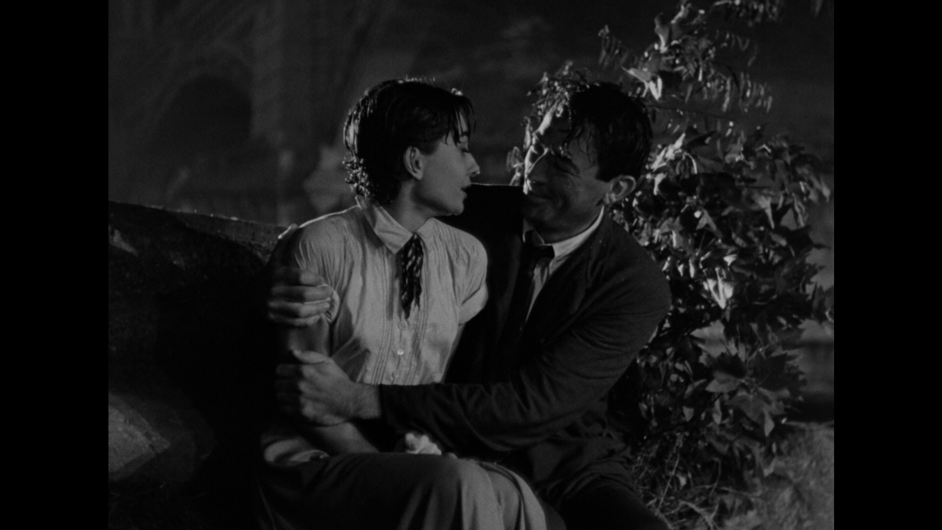 Roman Holiday Blu-ray Review
