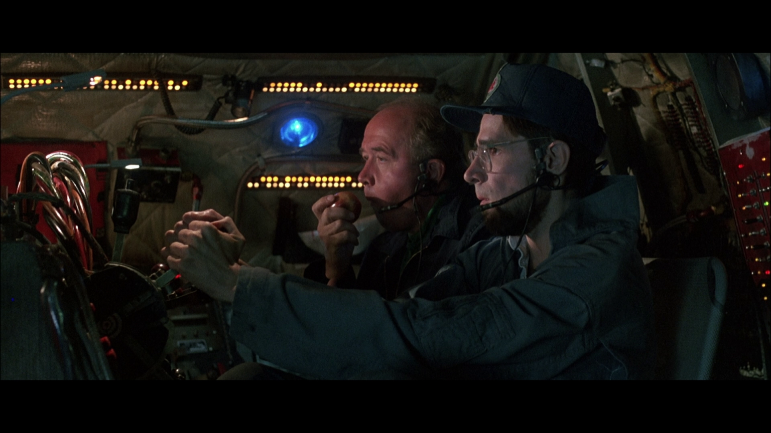 DoBlu.com – 4K UHD & Blu-ray Reviews | DeepStar Six Blu-ray Review