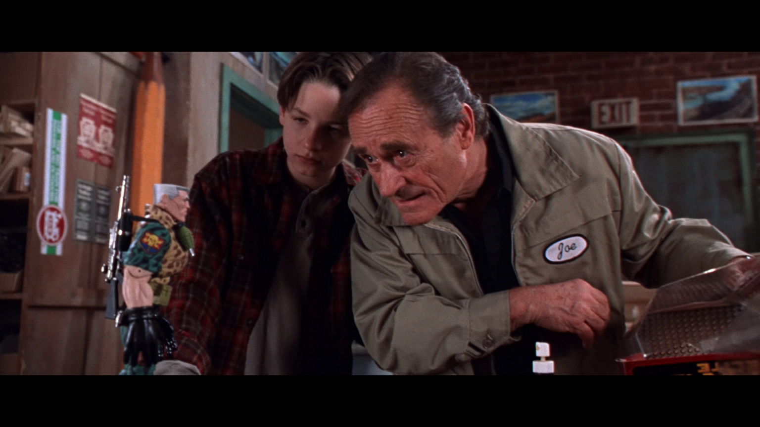 DoBlu.com – 4K UHD & Blu-ray Reviews | Small Soldiers Blu-ray Review