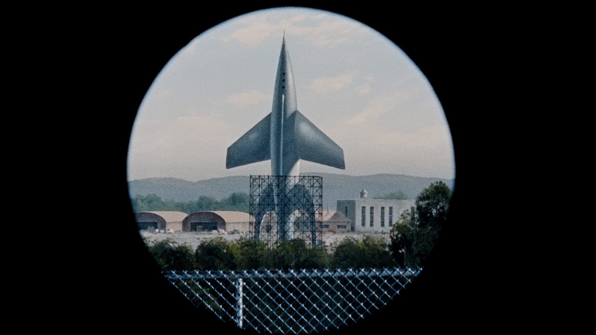 DoBlu.com – 4K UHD & Blu-ray Reviews | Invaders from Mars (1953) 4K UHD ...