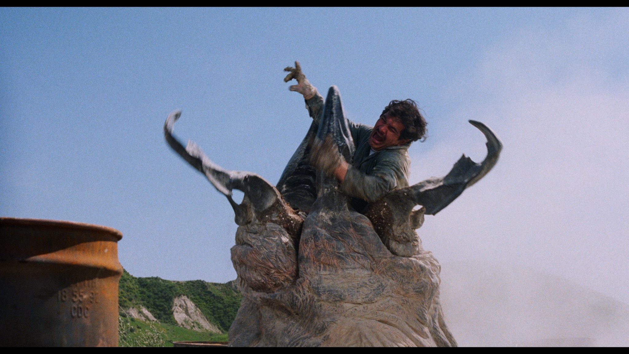 DoBlu.com – 4K UHD & Blu-ray Reviews | Tremors II: Aftershocks 4K UHD ...