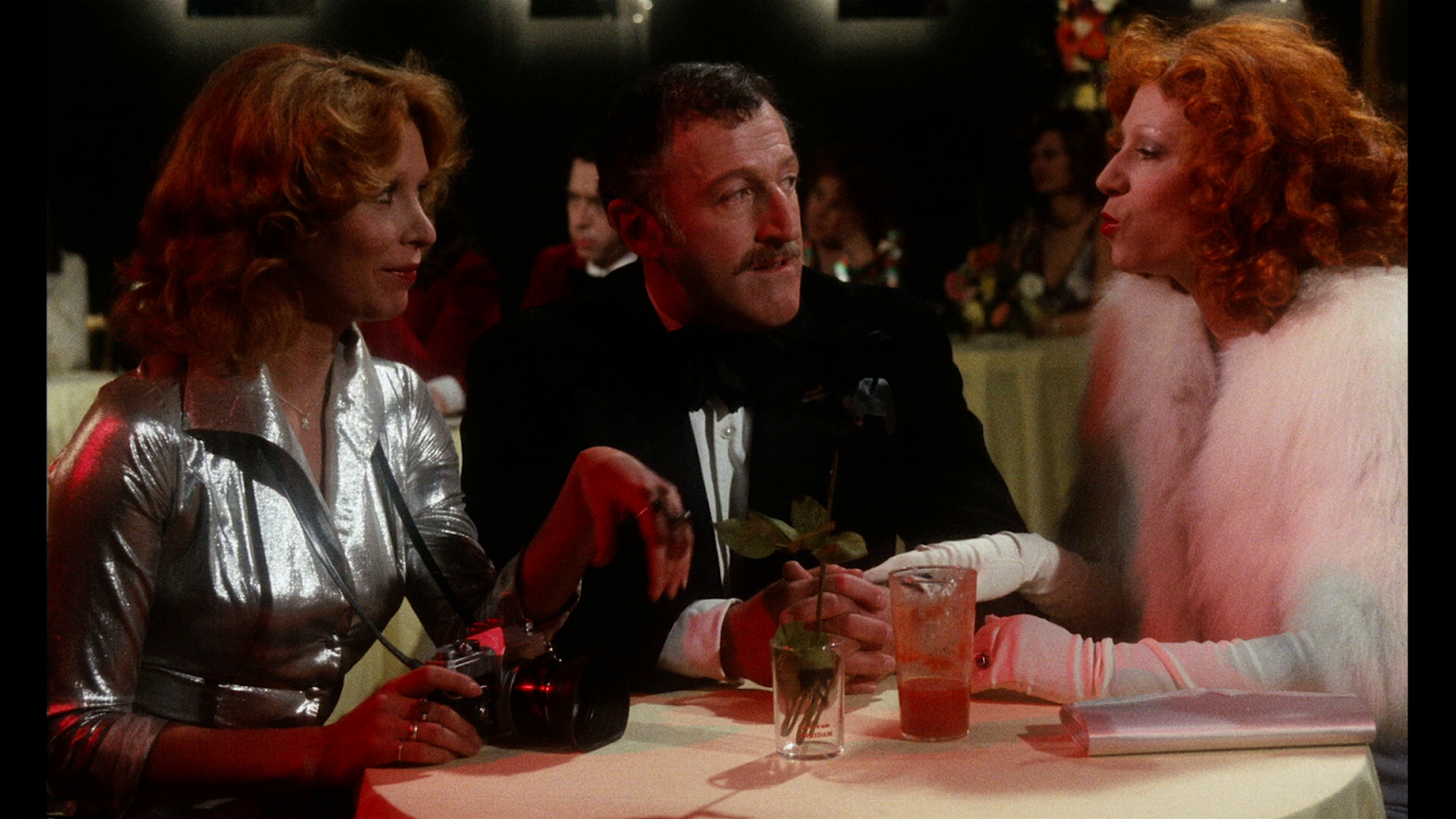 DoBlu.com – 4K UHD & Blu-ray Reviews | Don't Change Hands Blu-ray Review