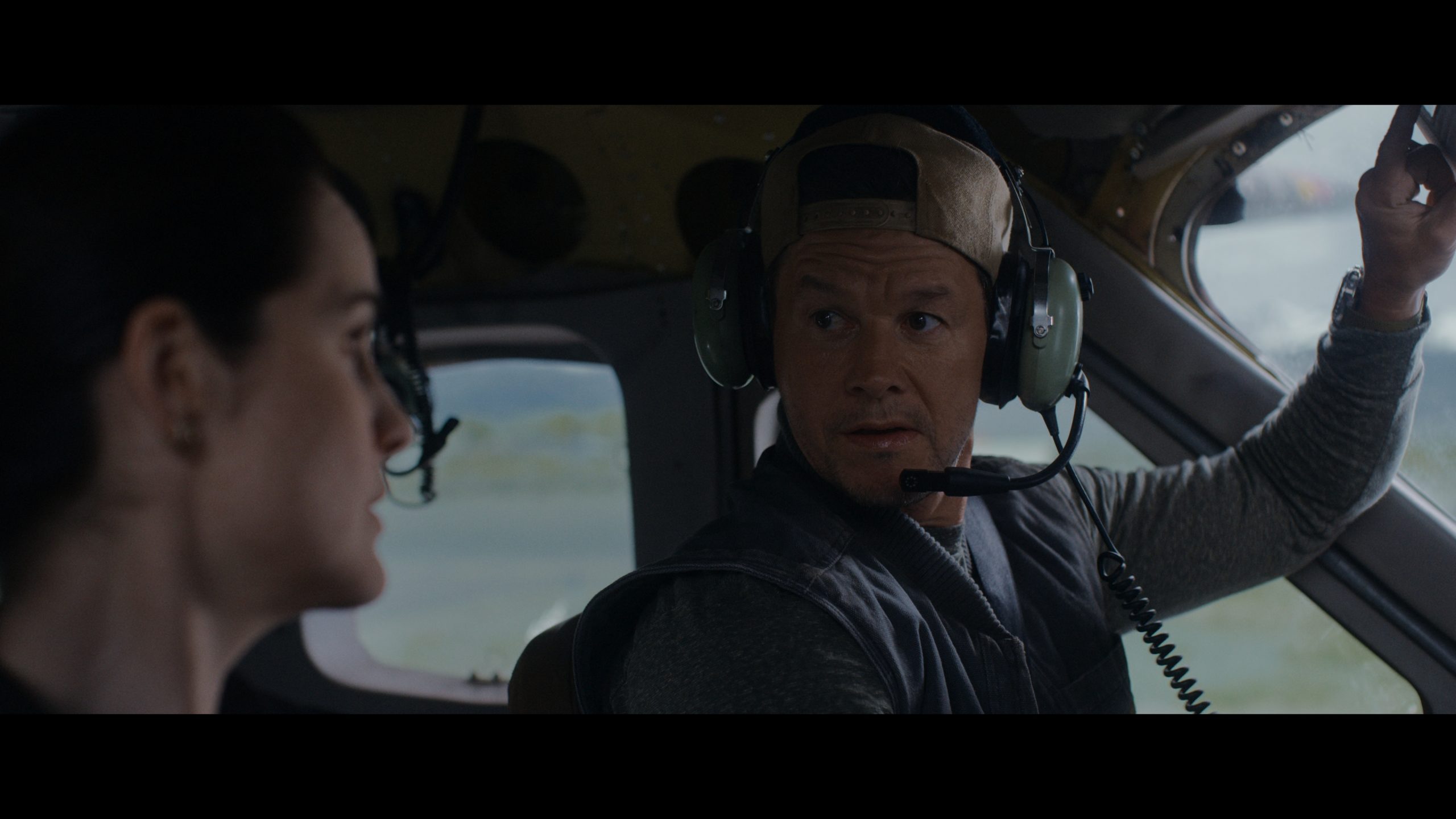 DoBlu.com – 4K UHD & Blu-ray Reviews | Flight Risk 4K UHD Review